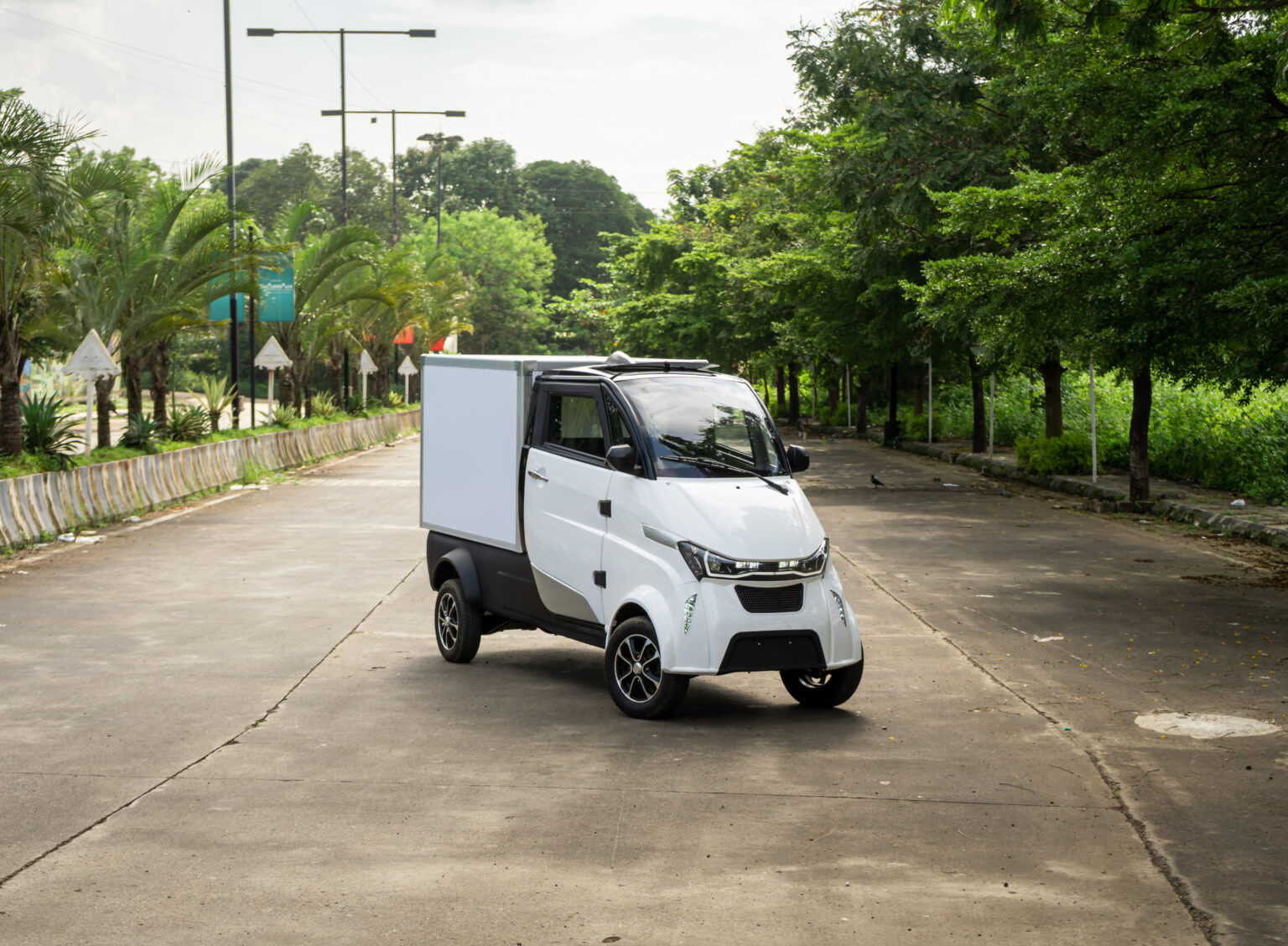 India’s EV Revolution: E2W and E3W show the way - Machine Insider